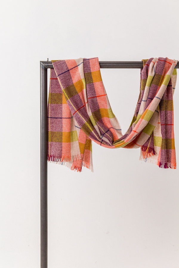 OSKA - Scarf 508 / Virgin wool blend
