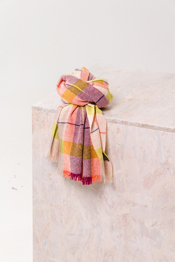 OSKA - Scarf 508 / Virgin wool blend